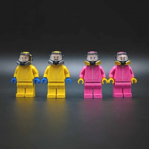 Breaking Bad V2 yellow and pink ver. - Tier One Bricks
