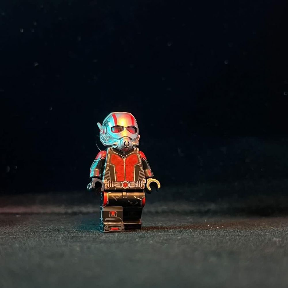 Micro Giant - Tier One Bricks